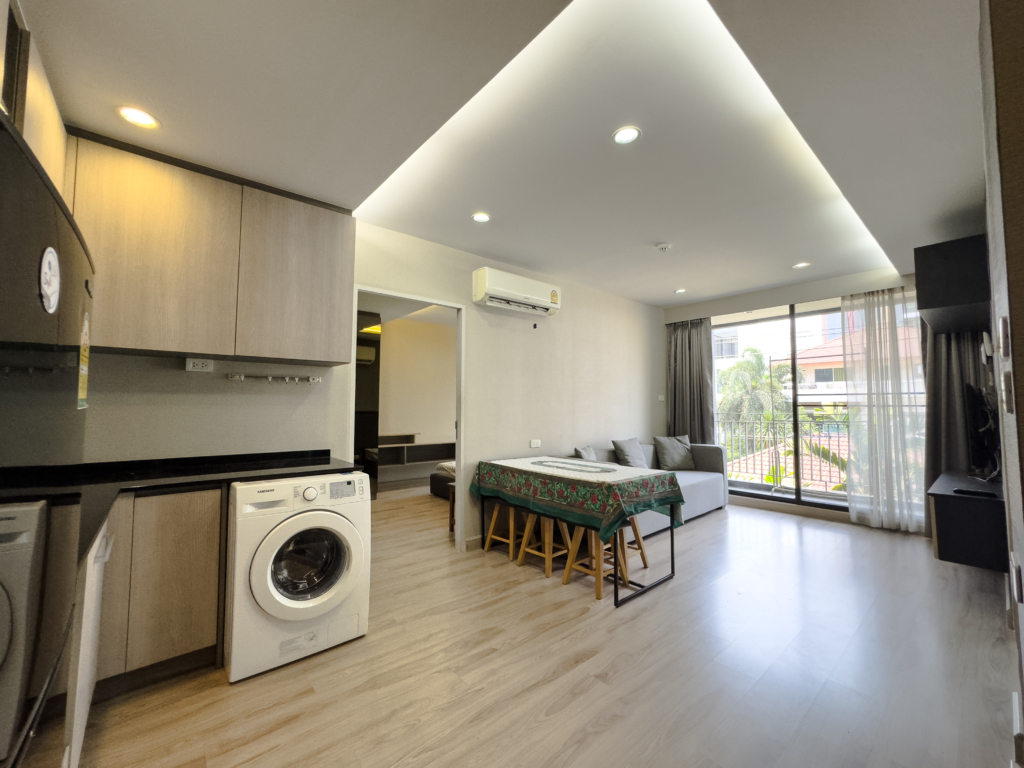 The Unique Ratchada 19 - Amber International