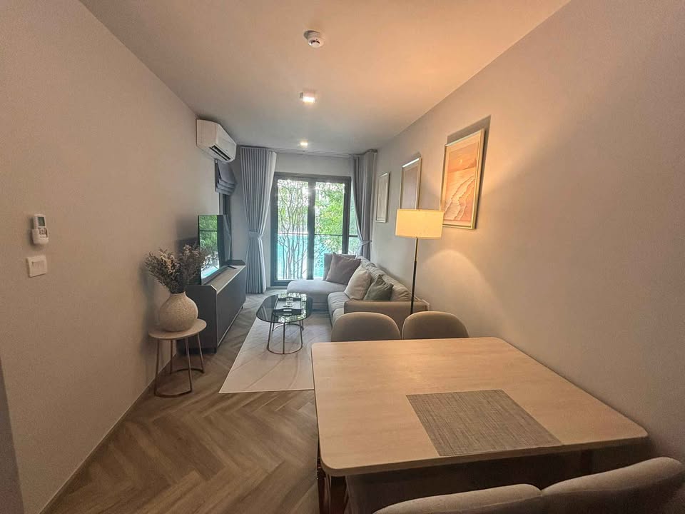 Chapter Thonglor 25 - Amber International